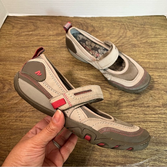 Merrell | Shoes | Merrell Aluminum Mary Jane Leather Walking Hiking ...